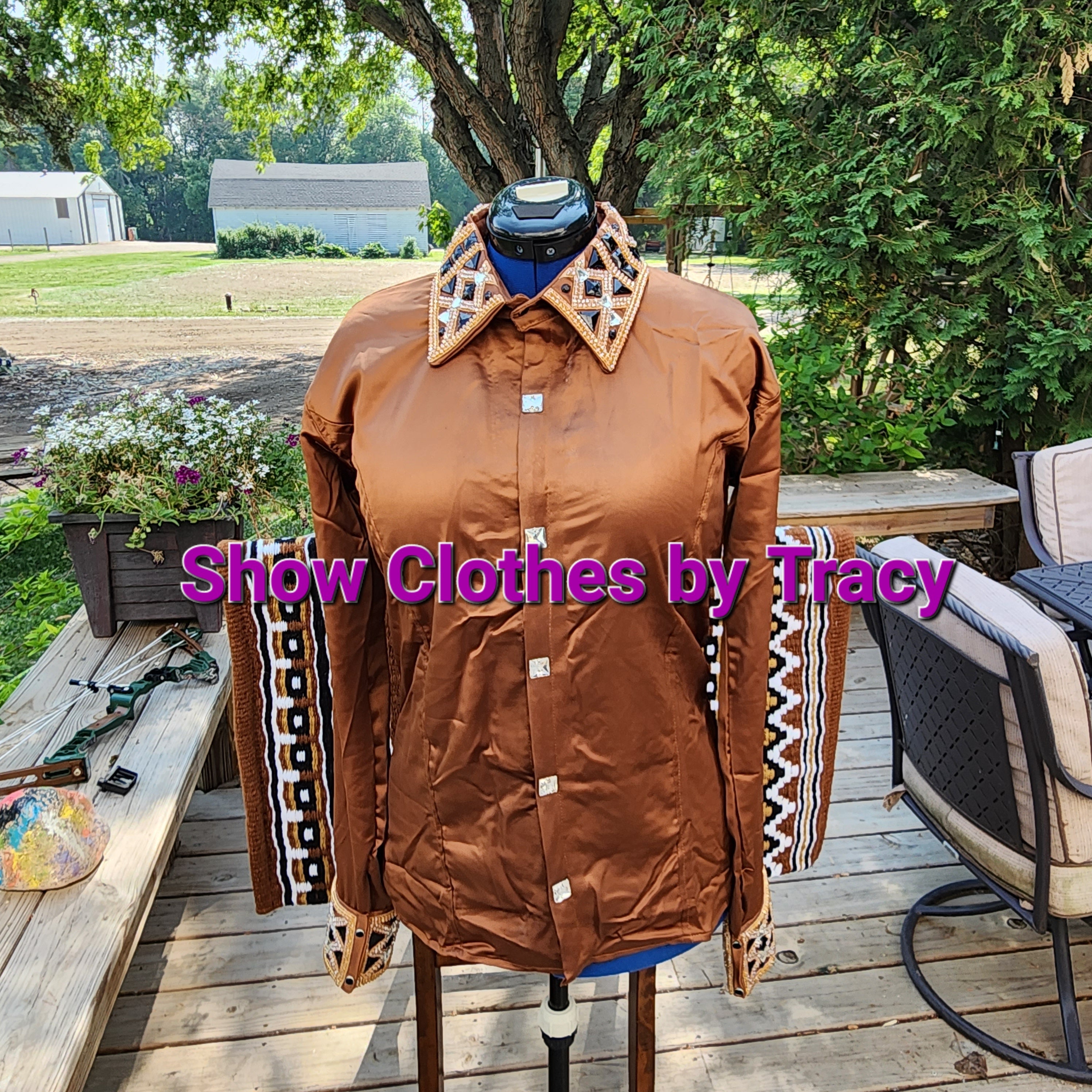 A XXL Camel taffeta day shirt – Show Clothes by Tracy